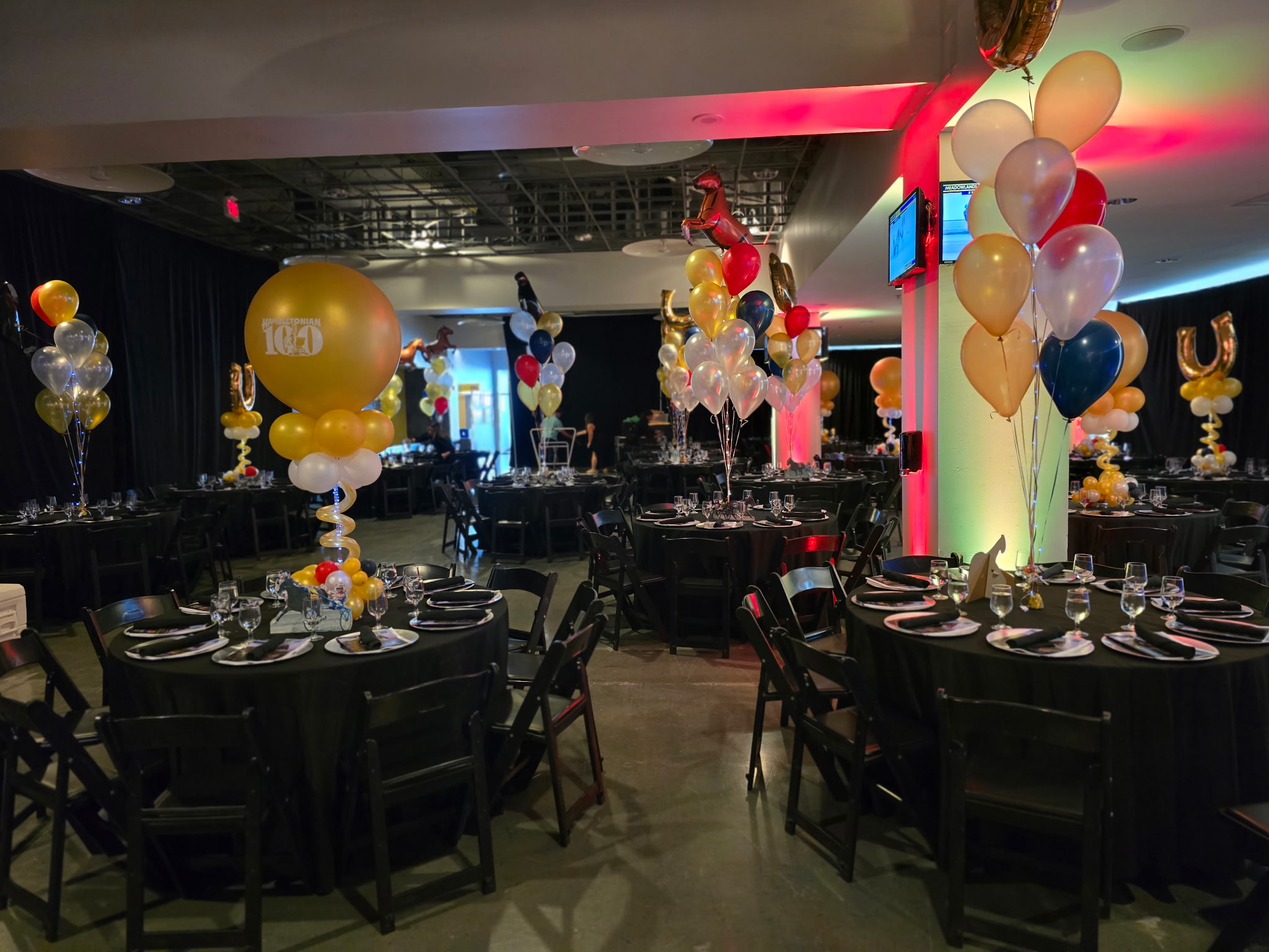 Party Spaces at Meadowlands Racing & Entertainment - Trackside ...