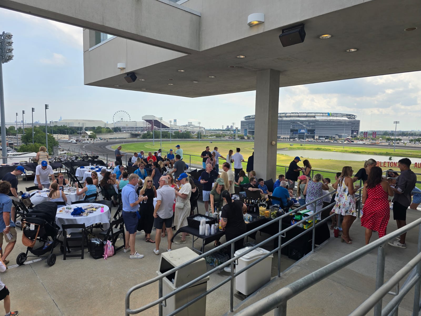 Pink Deck - Meadowlands Racing & Entertainment :: Meadowlands Racing ...